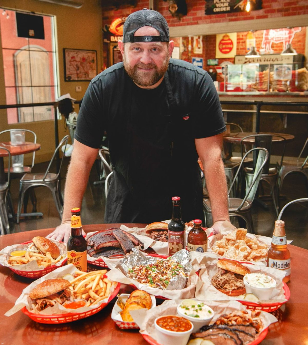 Restaurant in Cave Creek AZ - Near Carefree - Cryin’ Coyote BBQ